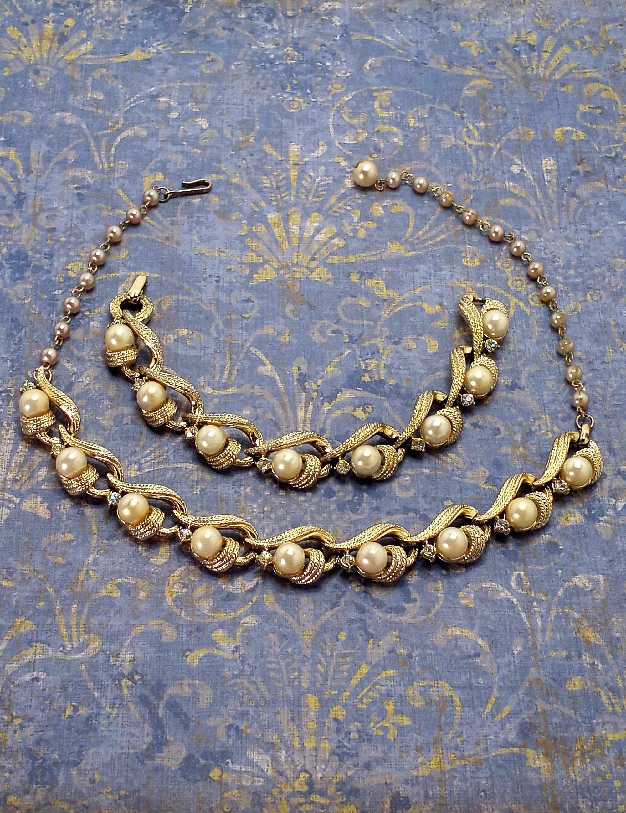 Vintage Signed Lisner Gold Tone Faux Pearl Rhinestone Choker and Bracelet Demi Parure Set - Etsy