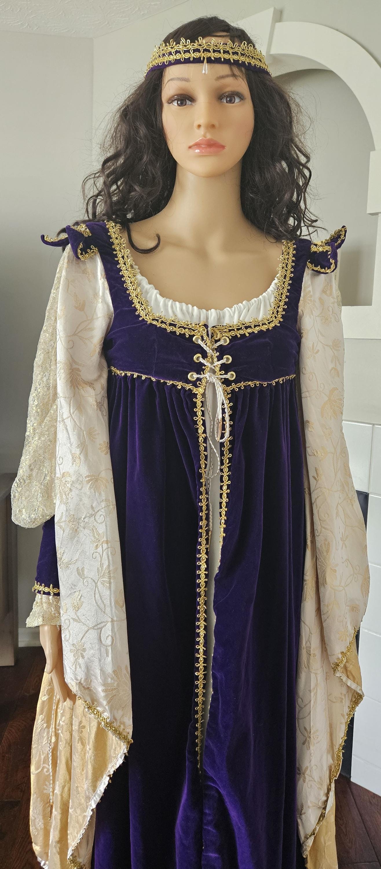 Renaissance Medieval Maiden Queen Gown - Etsy