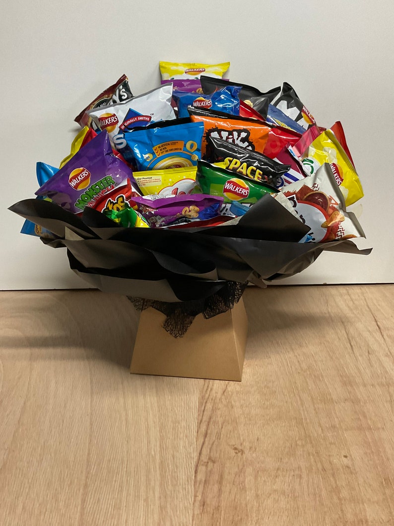 Retro Crisps Savoury Crisp Bouquet | Crisps Gift Hamper | Pub Snacks ...