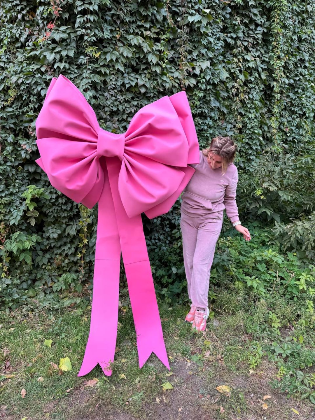 Large Pink Bow for Christmas Decor | Large Bow for Holiday Decorations ...