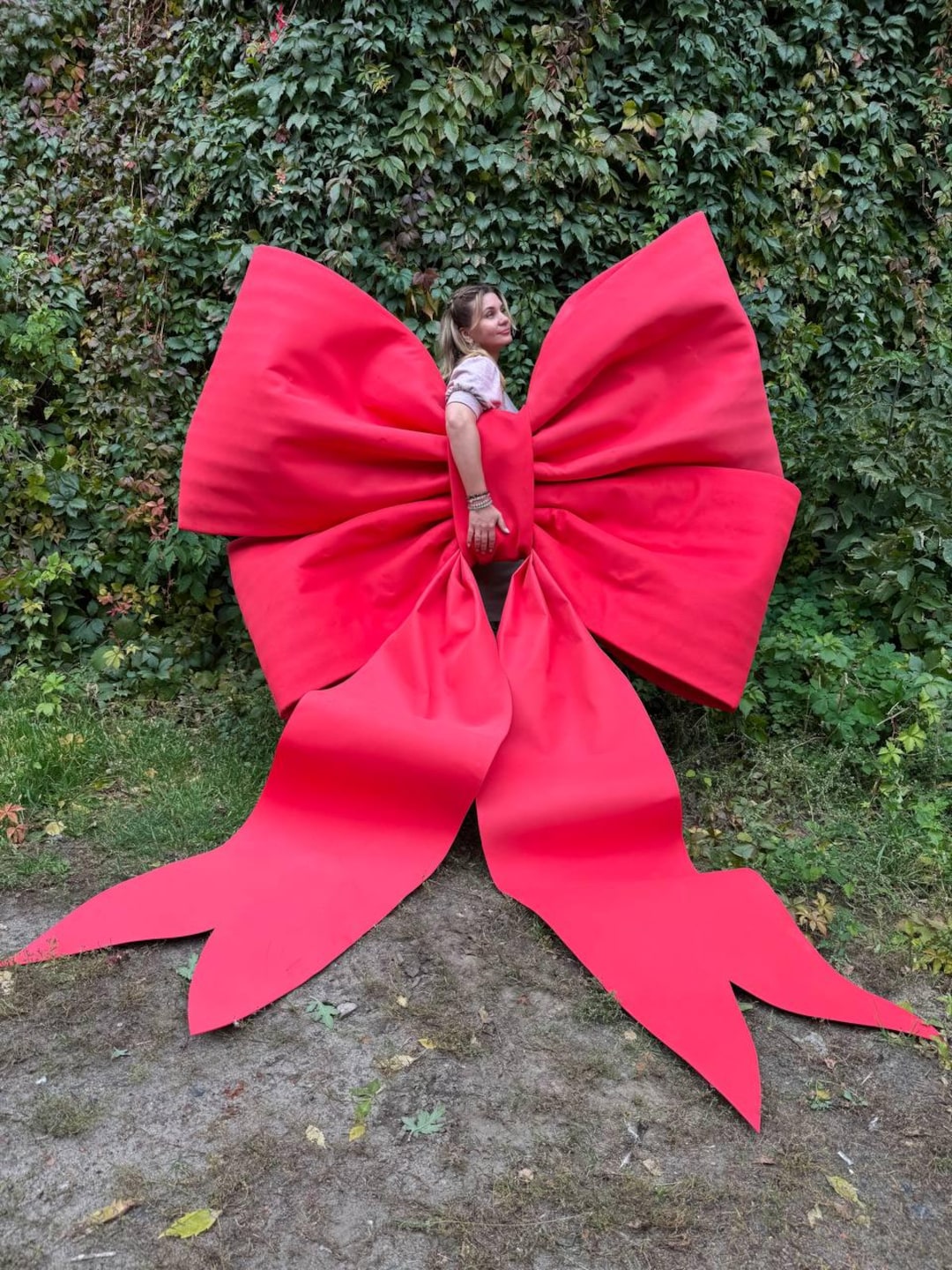 Large Red Bow | Giant Decorative Bow for Door, Wall or Gift | Holiday ...