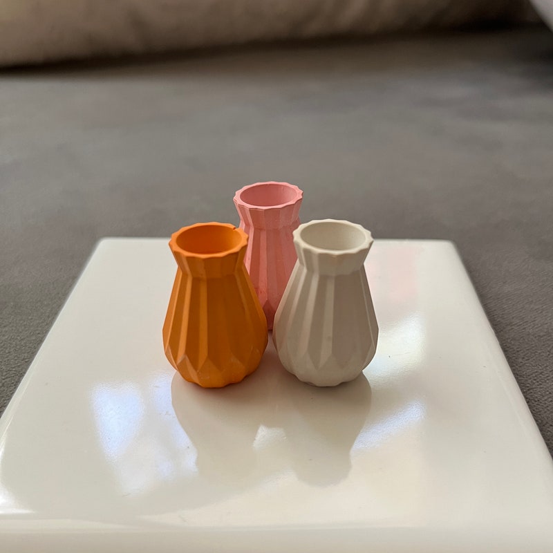 Trendy Vase - Etsy