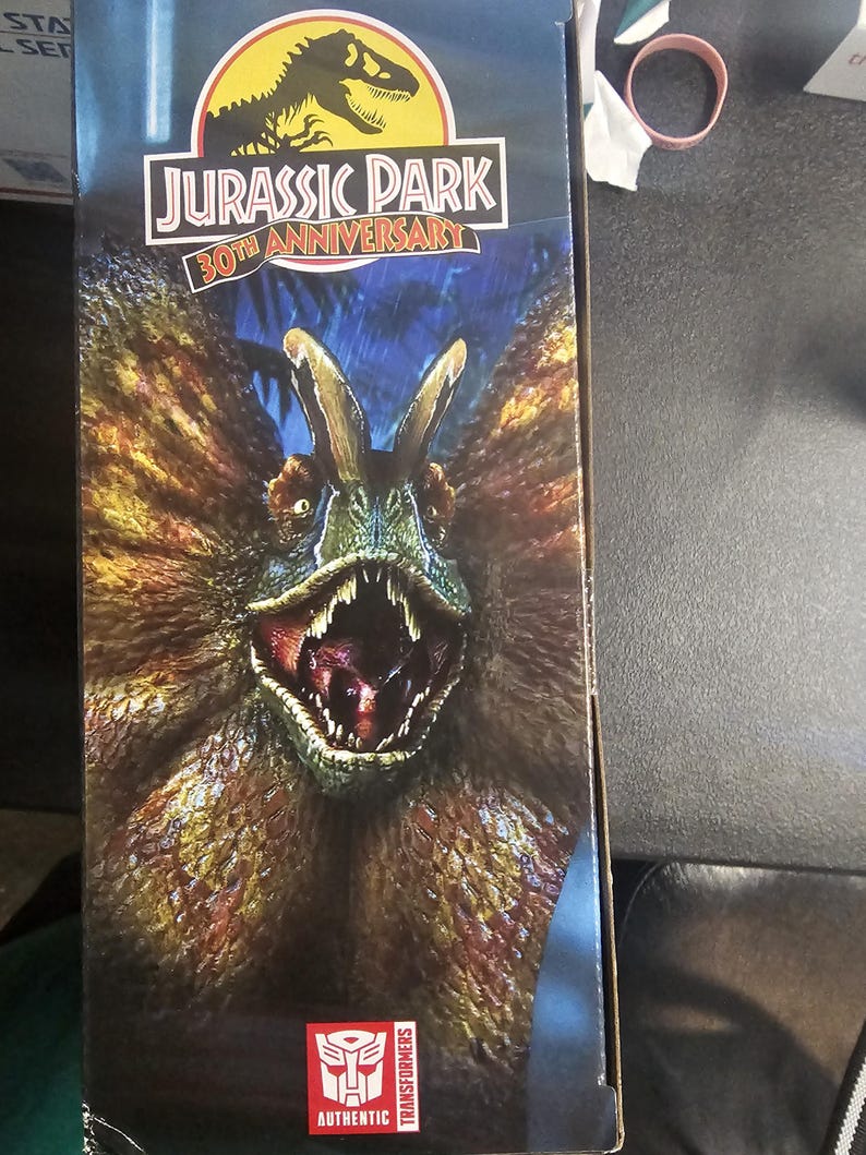 Transformers Collaborative Jurassic Park X Toys Dilophocon & Autobot ...