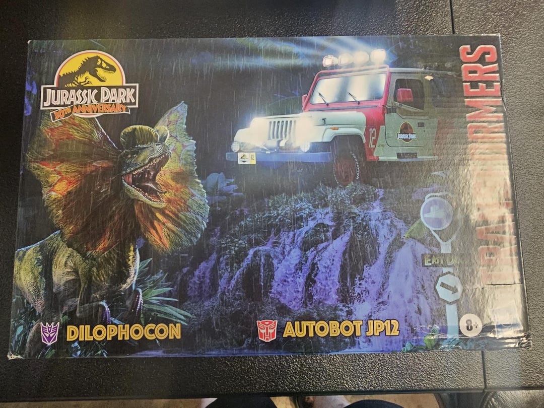 Transformers Collaborative Jurassic Park X Toys Dilophocon & Autobot ...