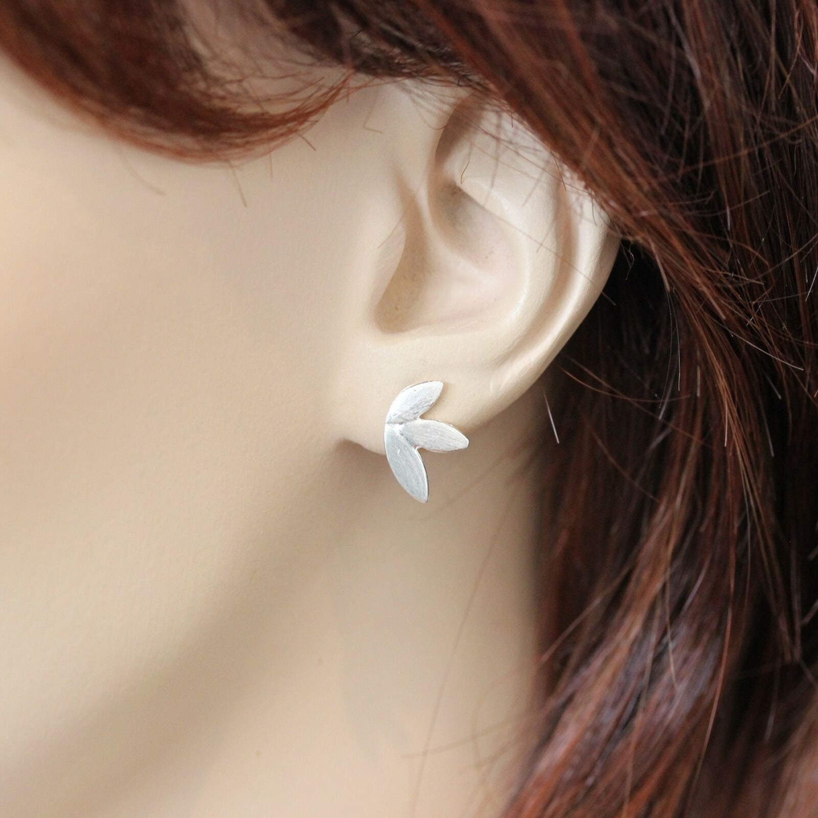 Leaf Stud Earrings Leaf Shaped Earrings 925 Sterling - Etsy 日本