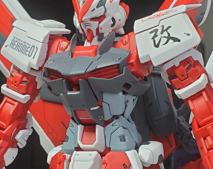 Gundam Astray Red Frame, Lowe Guele's Customize Mobile Suit MBF-P02KAI ...