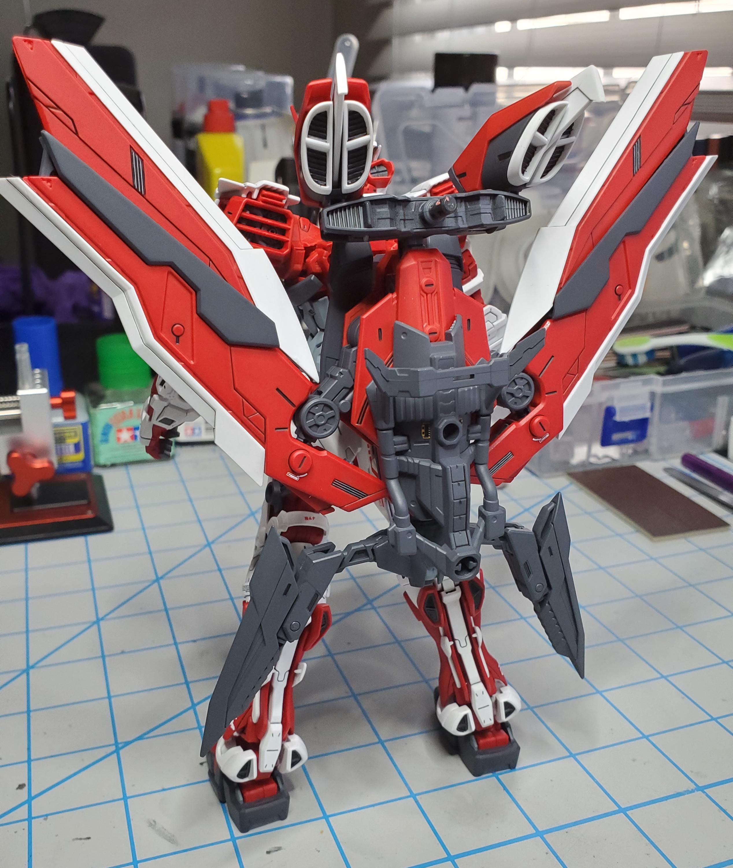 Gundam Astray Red Frame, Lowe Guele's Customize Mobile Suit MBF-P02KAI ...