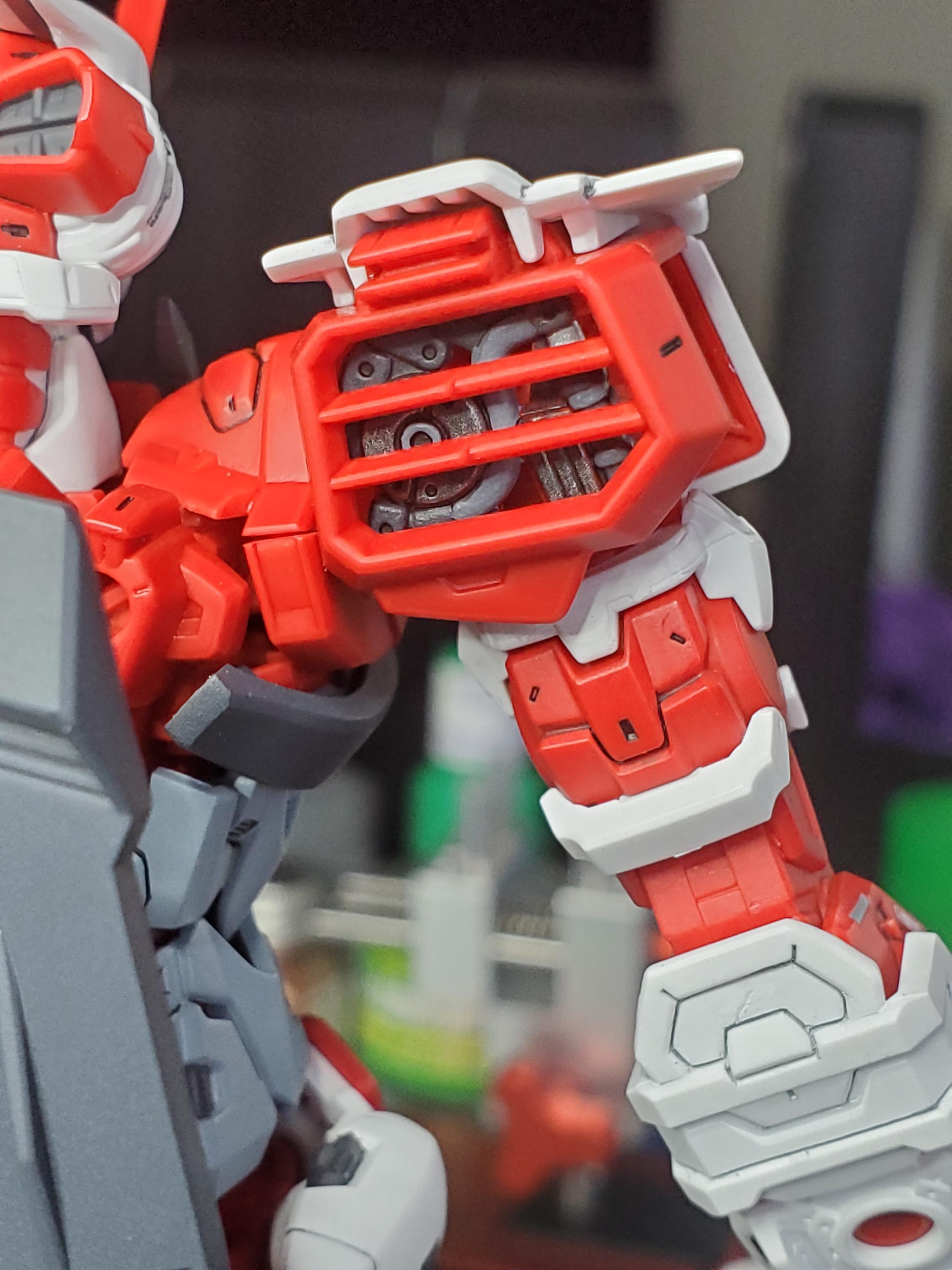 Gundam Astray Red Frame, Lowe Guele's Customize Mobile Suit MBF-P02KAI ...