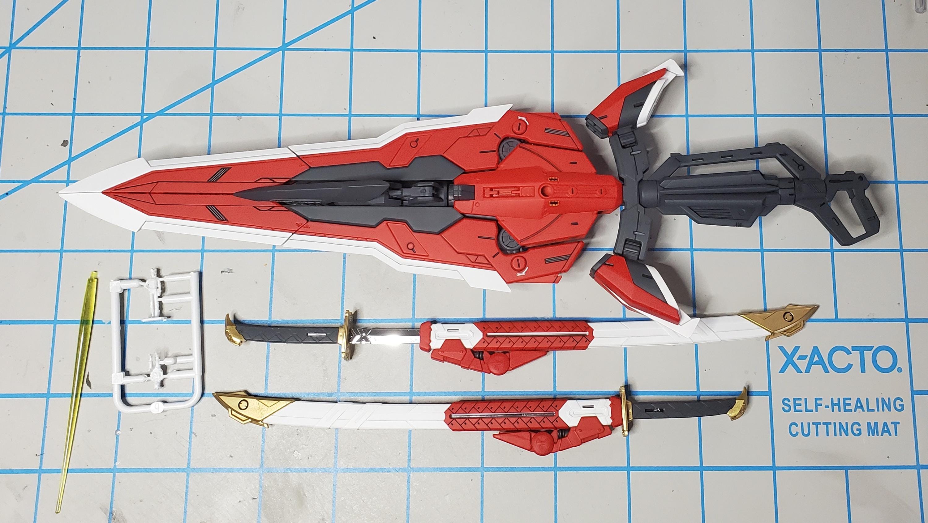 Gundam Astray Red Frame, Lowe Guele's Customize Mobile Suit MBF-P02KAI ...