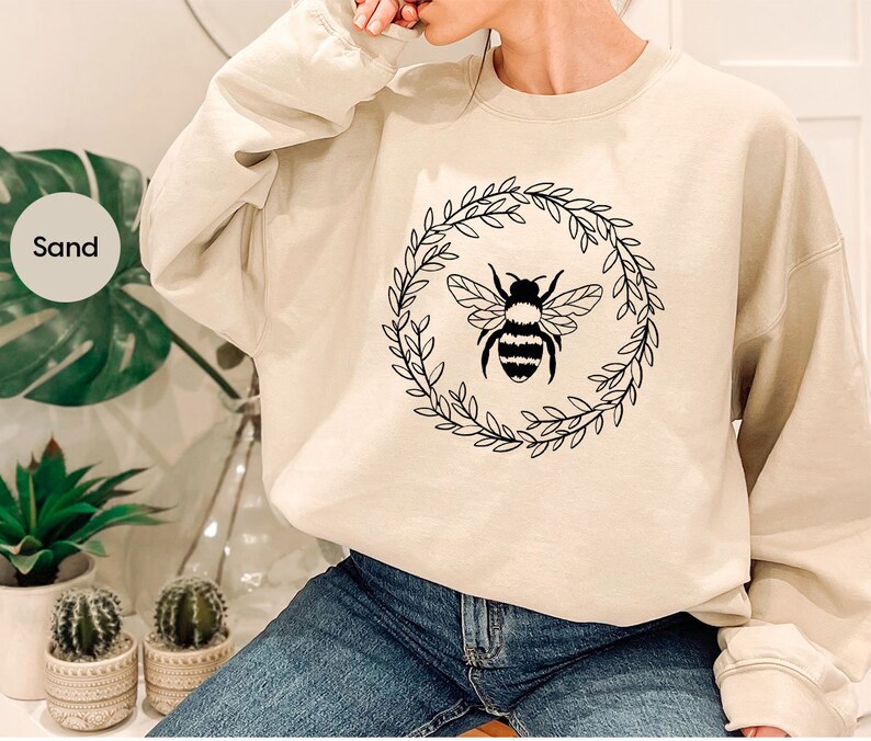 Bee Shirt, Aesthetic Bee Tees, Inspirational Tshirt, Insect Tshirts ...
