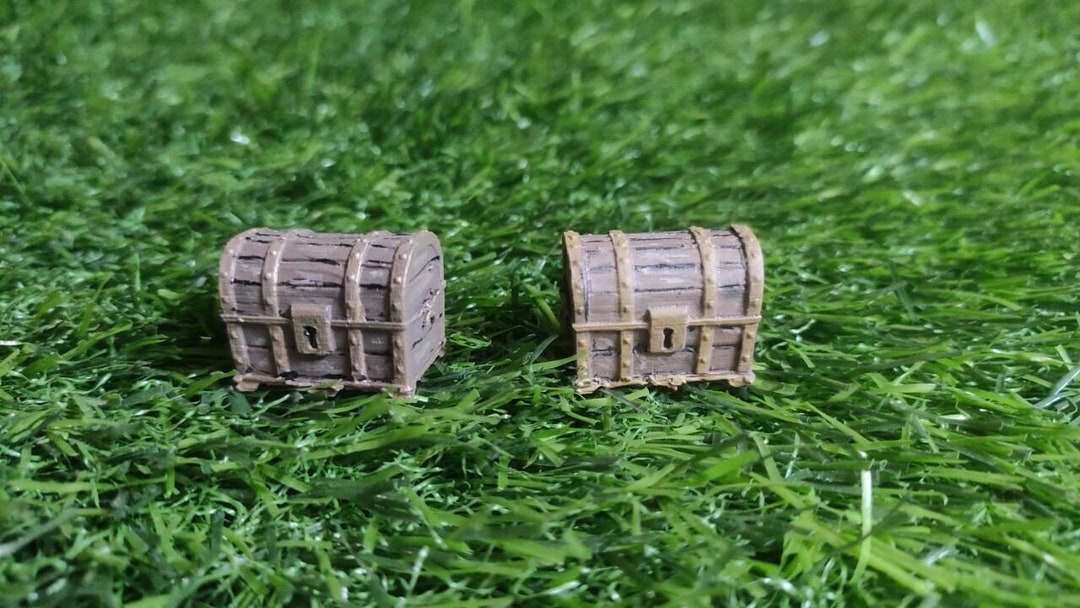 Lot 2 Miniature Treasure Chest Scale 1/12 Props for Diorama Dollhouse ...