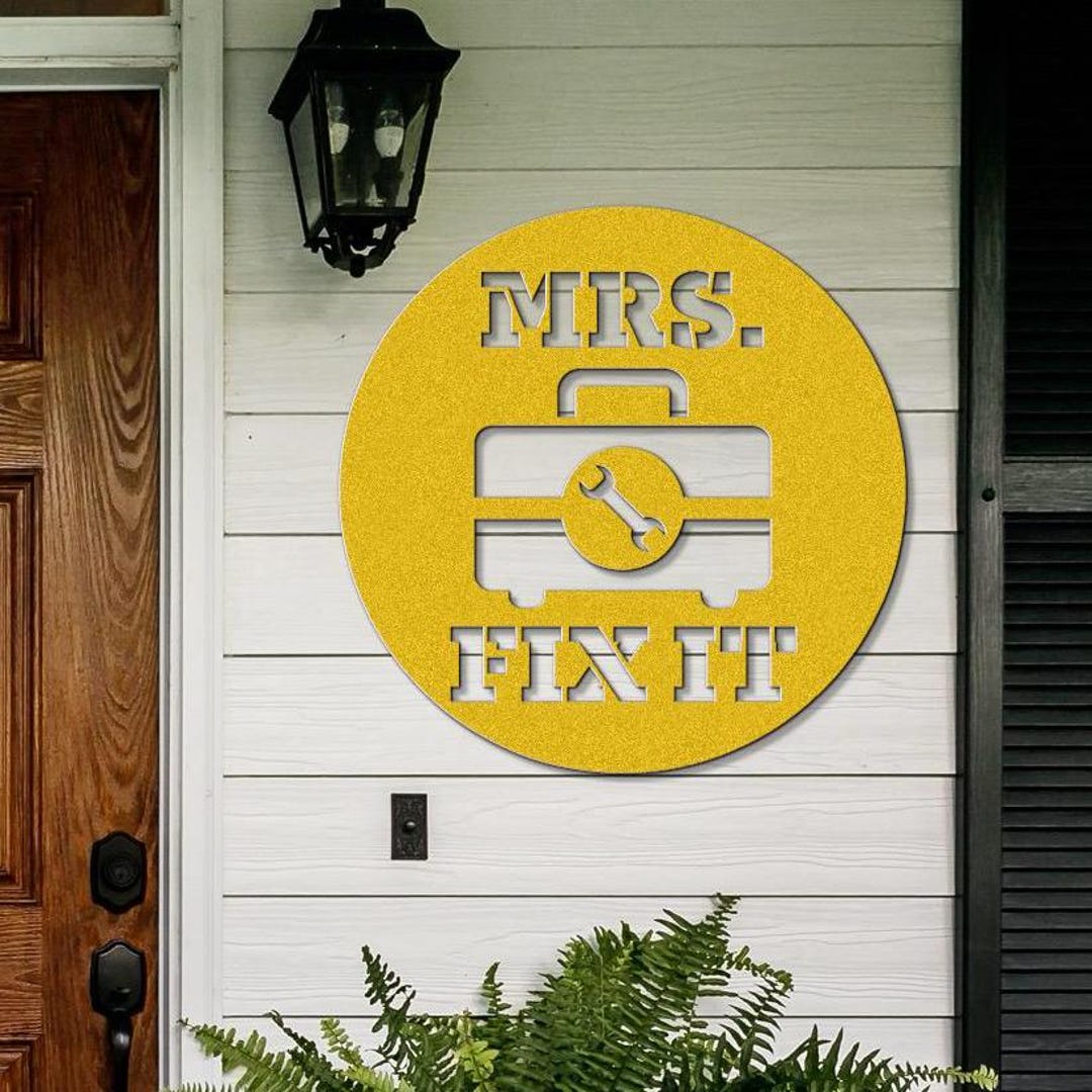 Mrs. Fix It Metal Wall Sign, DIY Gift for Mom Workshop Decor, Carpenter ...