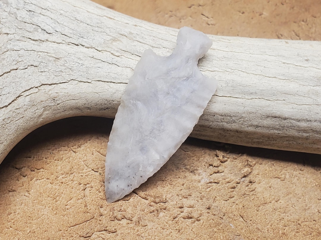 Stemmed Burlington Flint Replica Arrowhead, Made Using Stone Age Techniques Developed by Ancient ...
