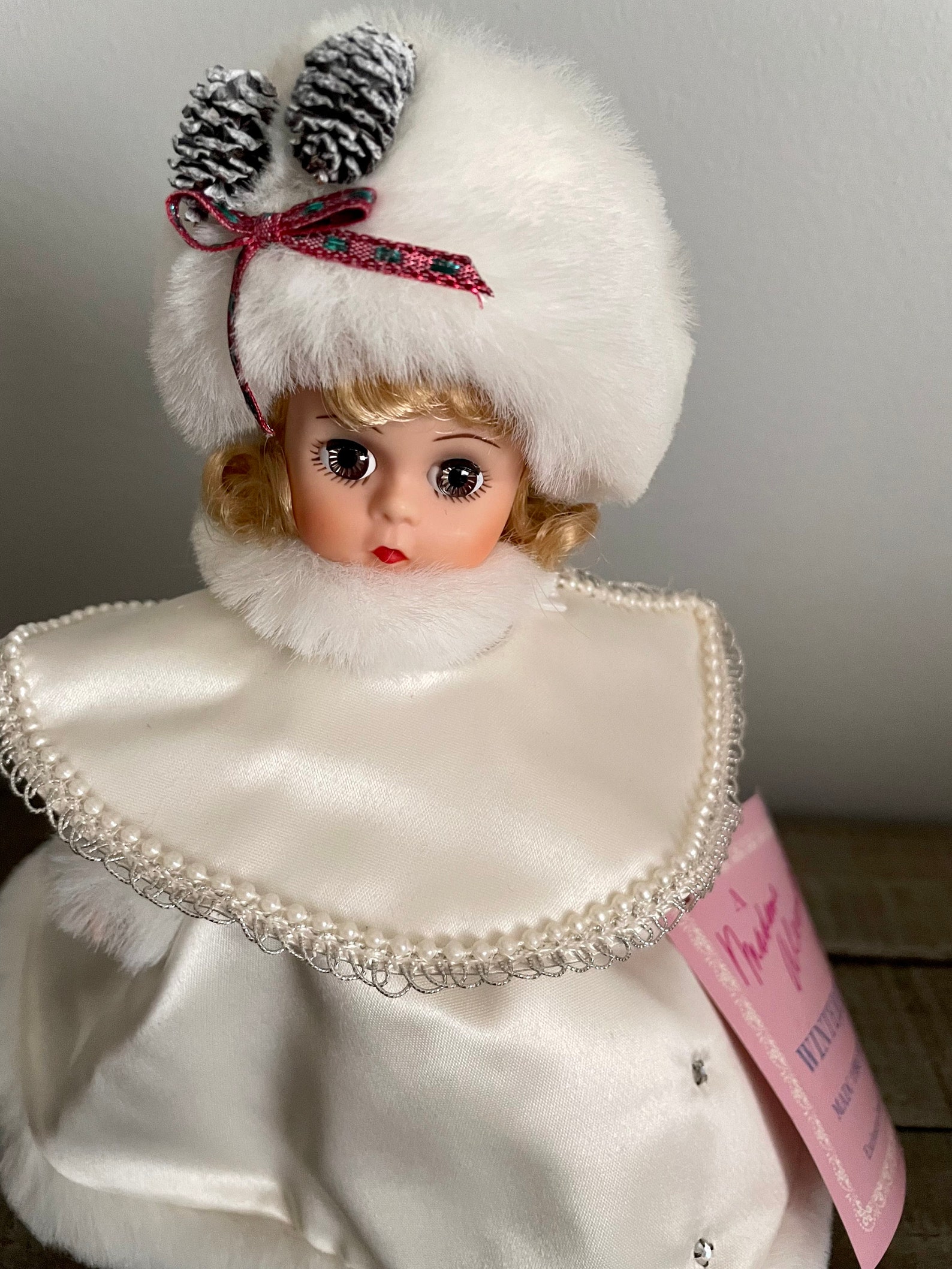 MADC 1992 Premiere Limited Edition: 8" Wintertime Madame Alexander ...