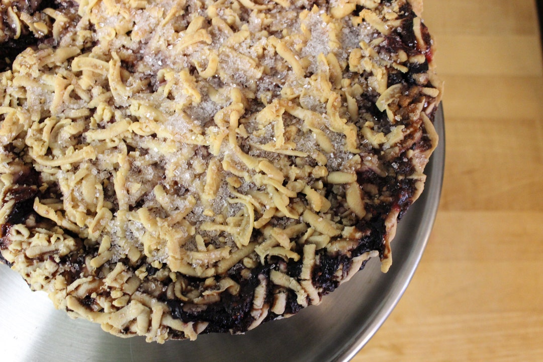 Bumbleberry Pie - Etsy