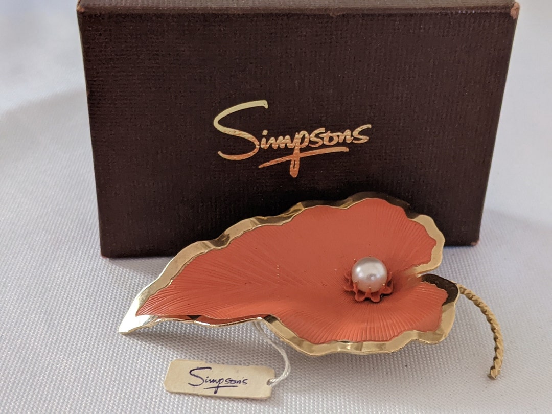 Vintage Simpsons Art Deco Gold Tone Coral Enamel Leaf Brooch - Etsy