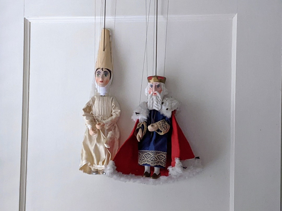 Vintage Queen and King Marionettes/czech Marionettes Porcelain Head ...