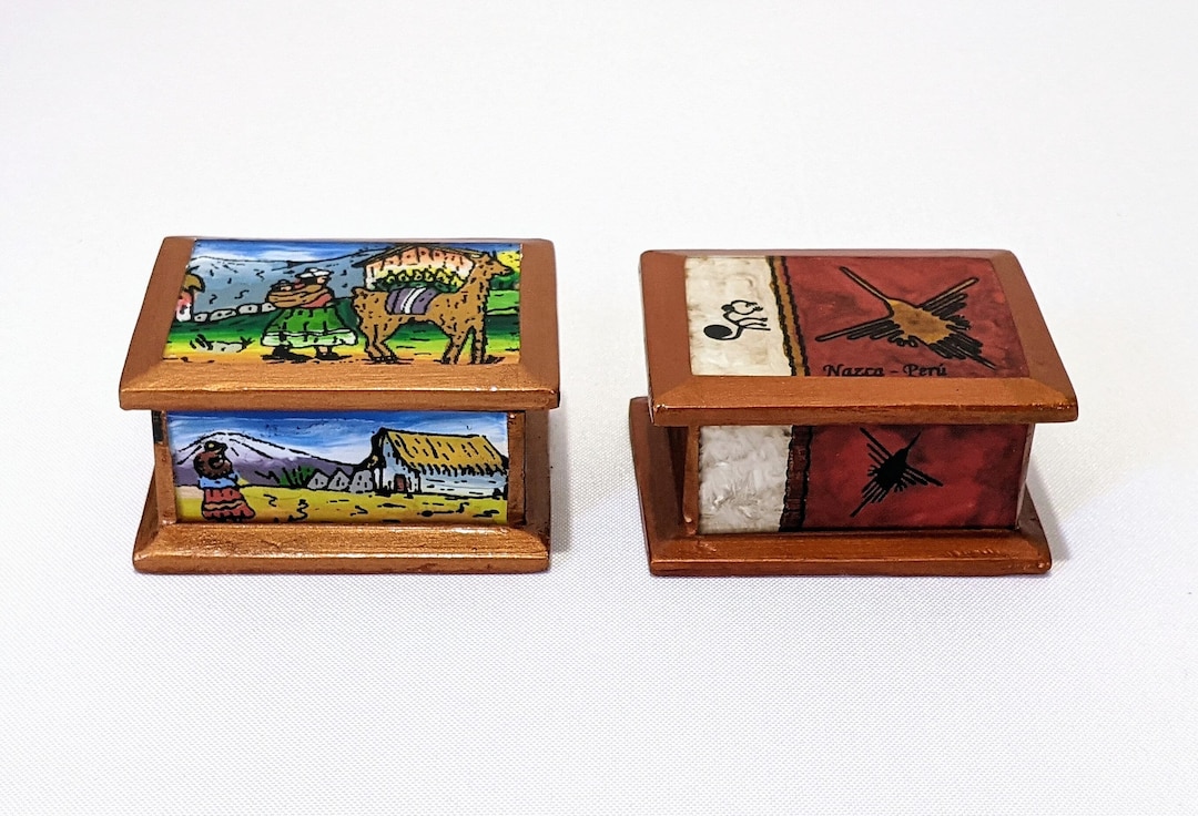 Small Vintage Wooden Folk Art Box With Hinged Lid. Hand-painted ...
