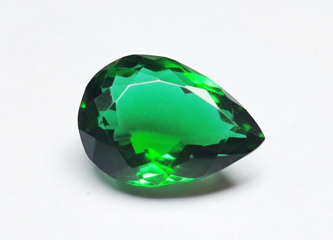 Green Hydro Quartz Cutstone : Pear Gemstone for Jewelry Making ...