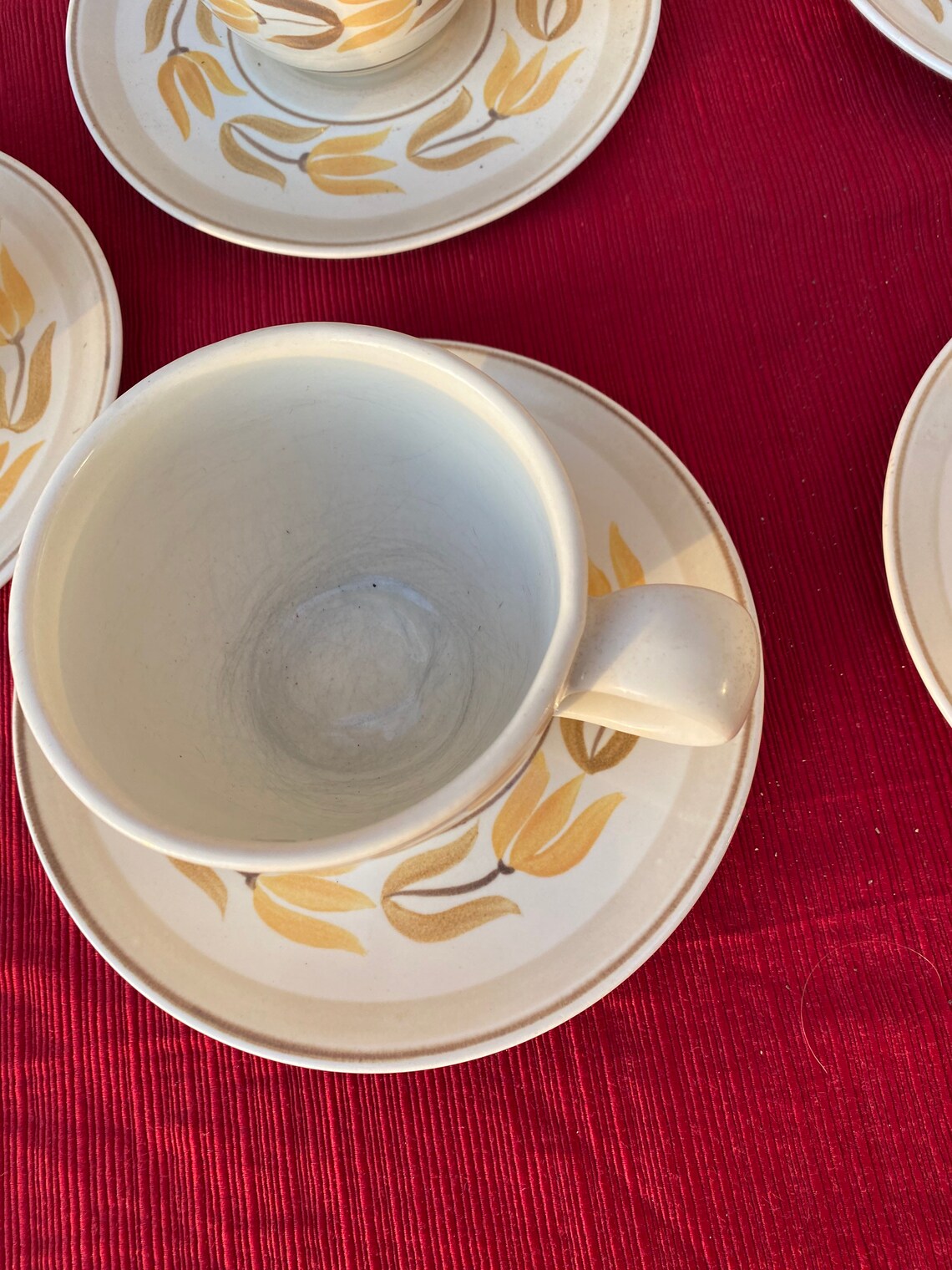 Vintage 1950s Red Wing Tip Toe Tulip Tea Cups and Saucers - Etsy