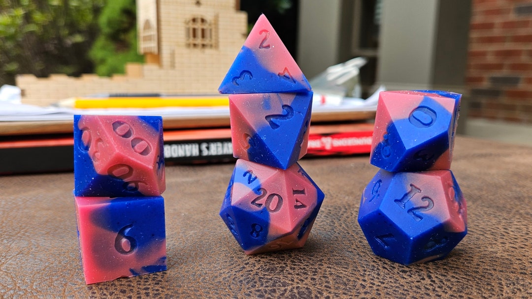 UV Color Change Glow in the Dark Burgundy/orange and Blue Polyhedral ...
