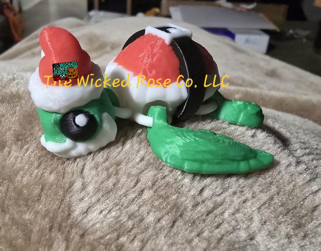 3D Printed Articulated Mini Santa Turtle, Mini, Pocket Pet, Santa ...