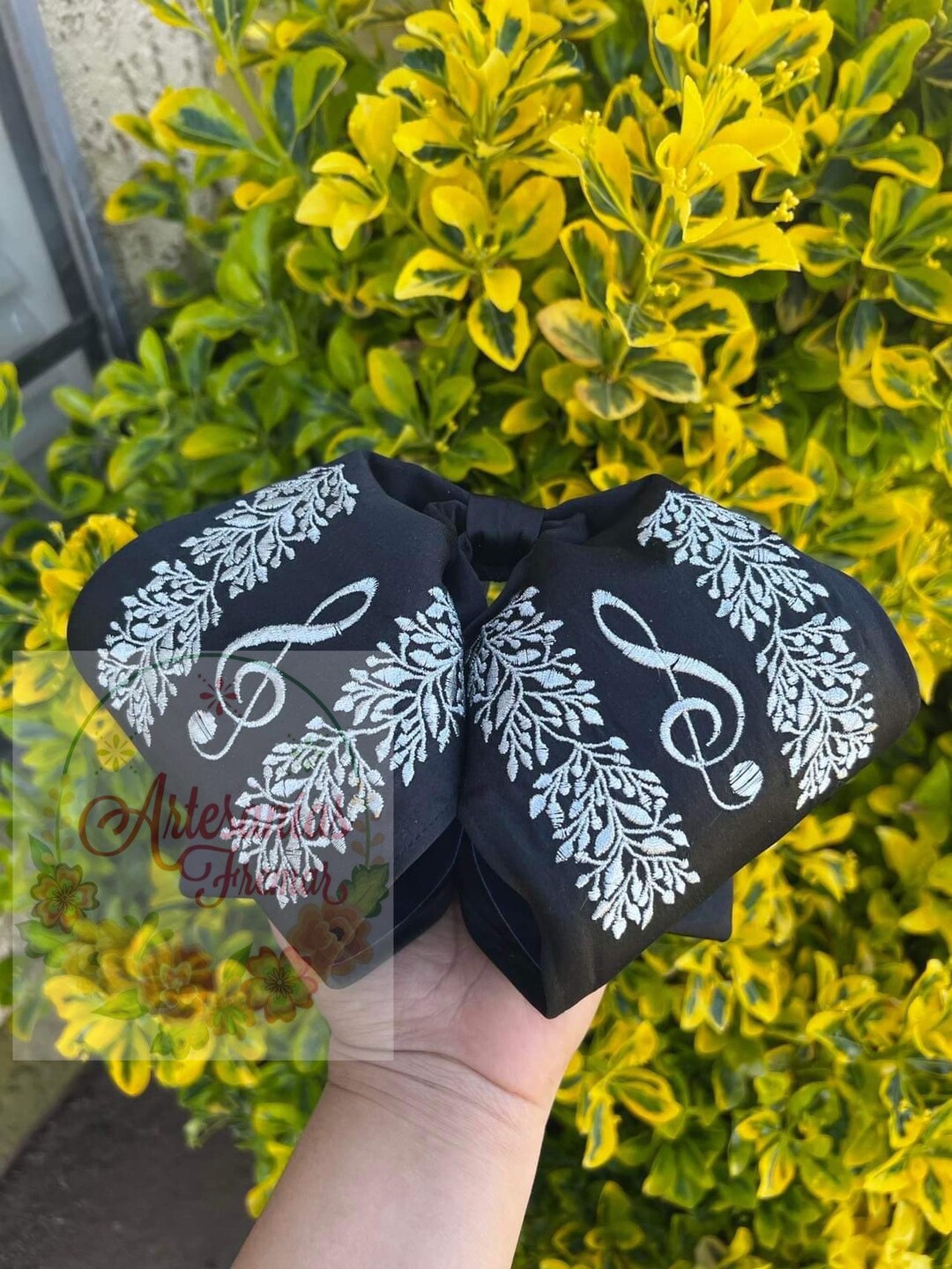 MARIACHI Style* Gold and Silver Corbatines De Charro, Jalisco and ...