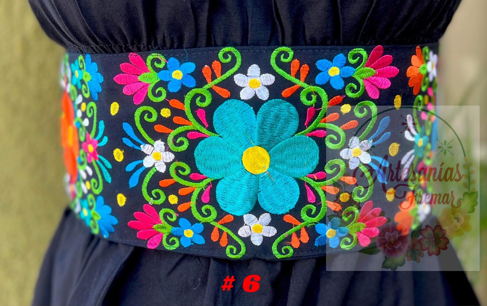 Fajo Jardín Bordado De Flores Multicolor. Fajo Con Amarraderos De ...