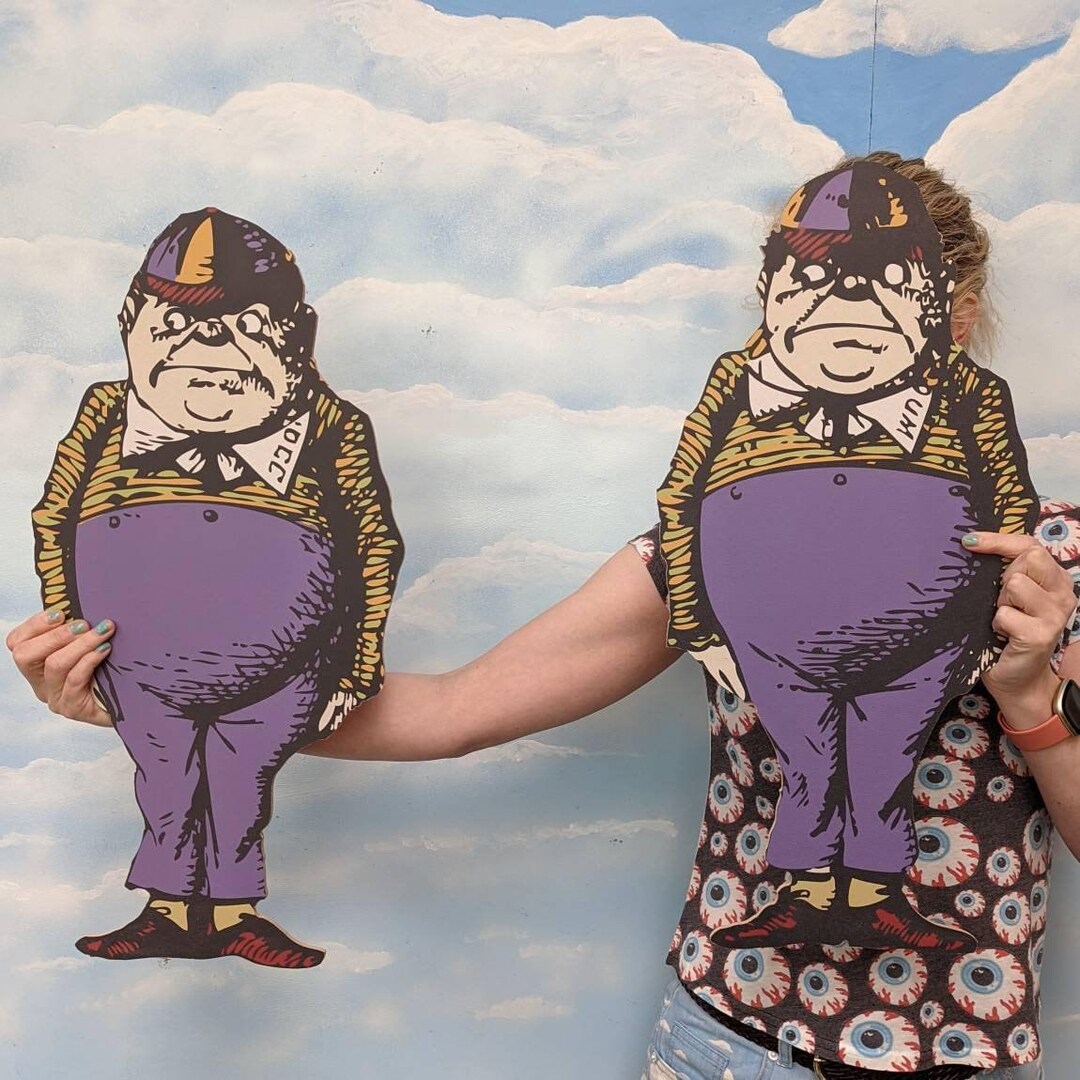 Tweedle Dum OR Tweedle Dee Prop - Etsy UK