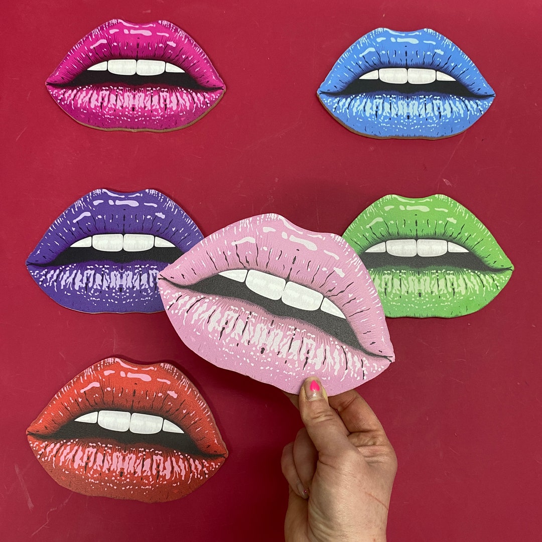 Oversized Lips Wall Art - Etsy