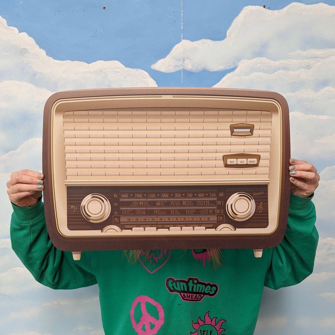 Vintage Radio Prop - Etsy