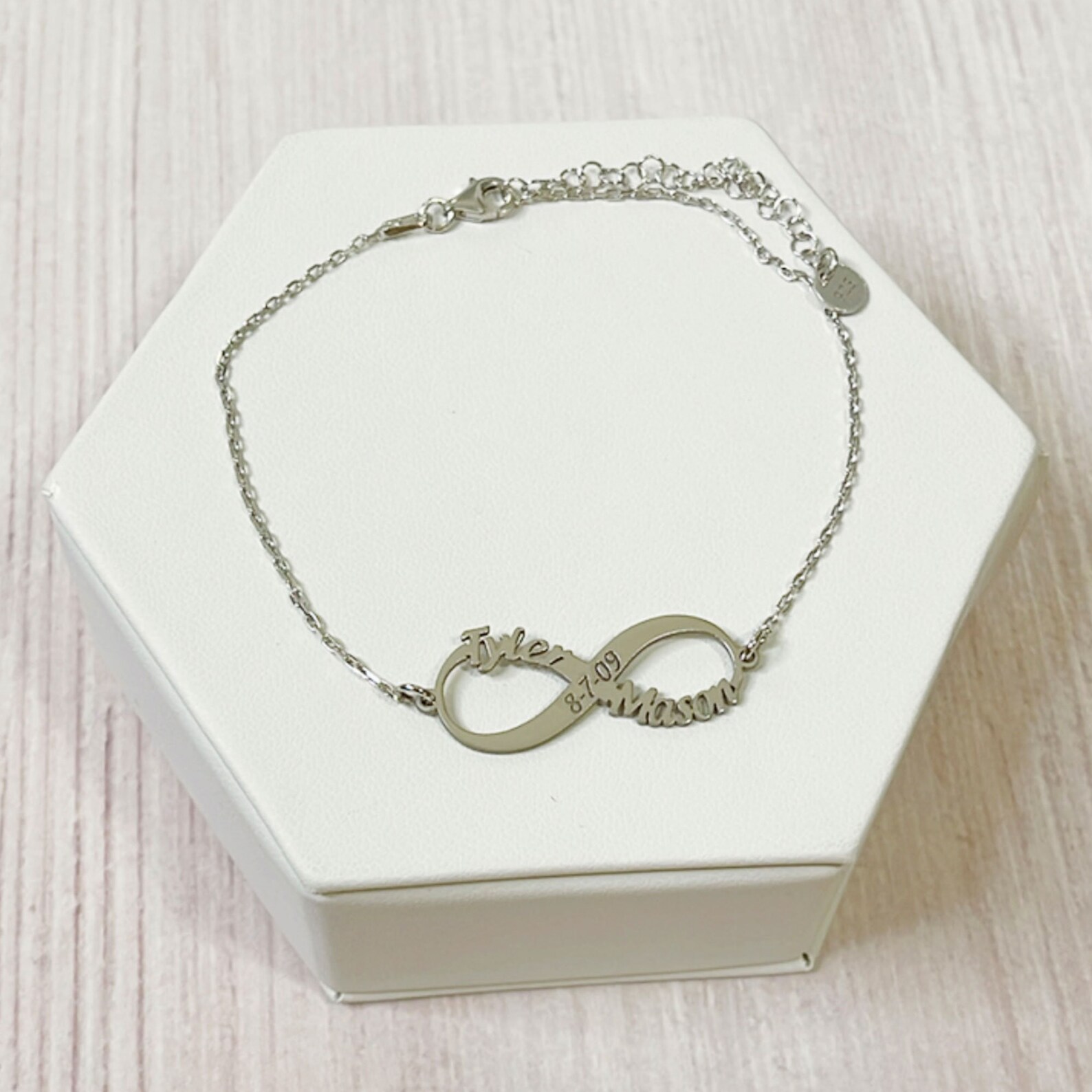 Personalized Sterling Silver Infinity Name Bracelet, Custom Date - Etsy