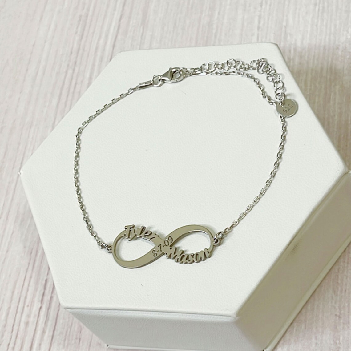 Personalized Sterling Silver Infinity Name Bracelet, Custom Date - Etsy
