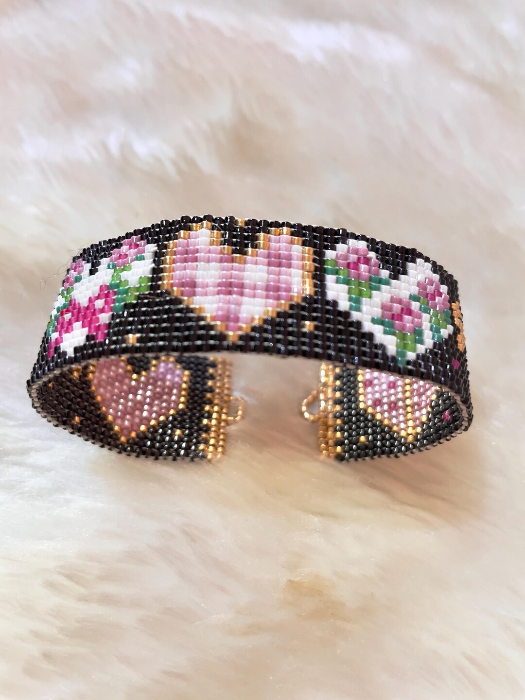 Hearts Loom Miyuki Bead Pattern. Square Stitch Seed Beading Bracelet ...