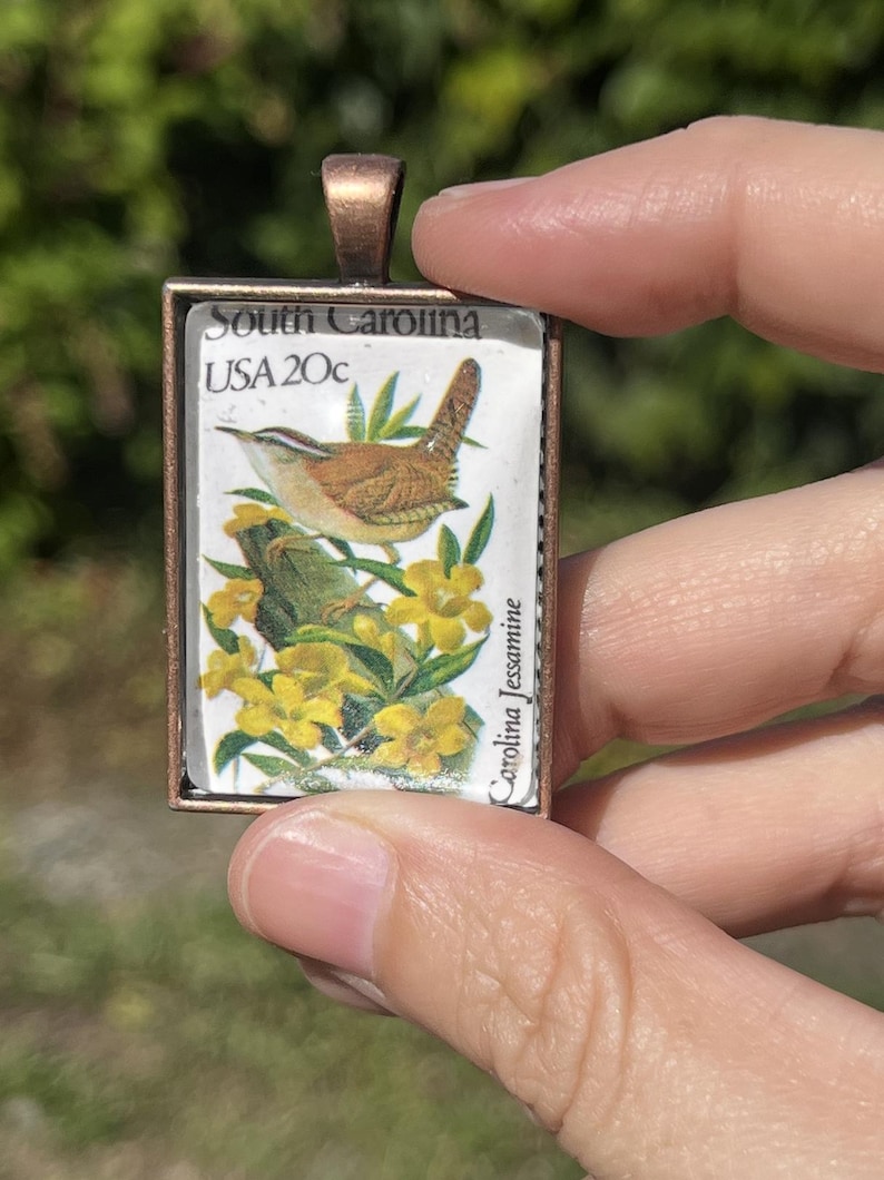 Carolina Wren Vintage Postage Stamp Pendant - Etsy