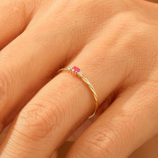 Small Ruby Ring - Etsy