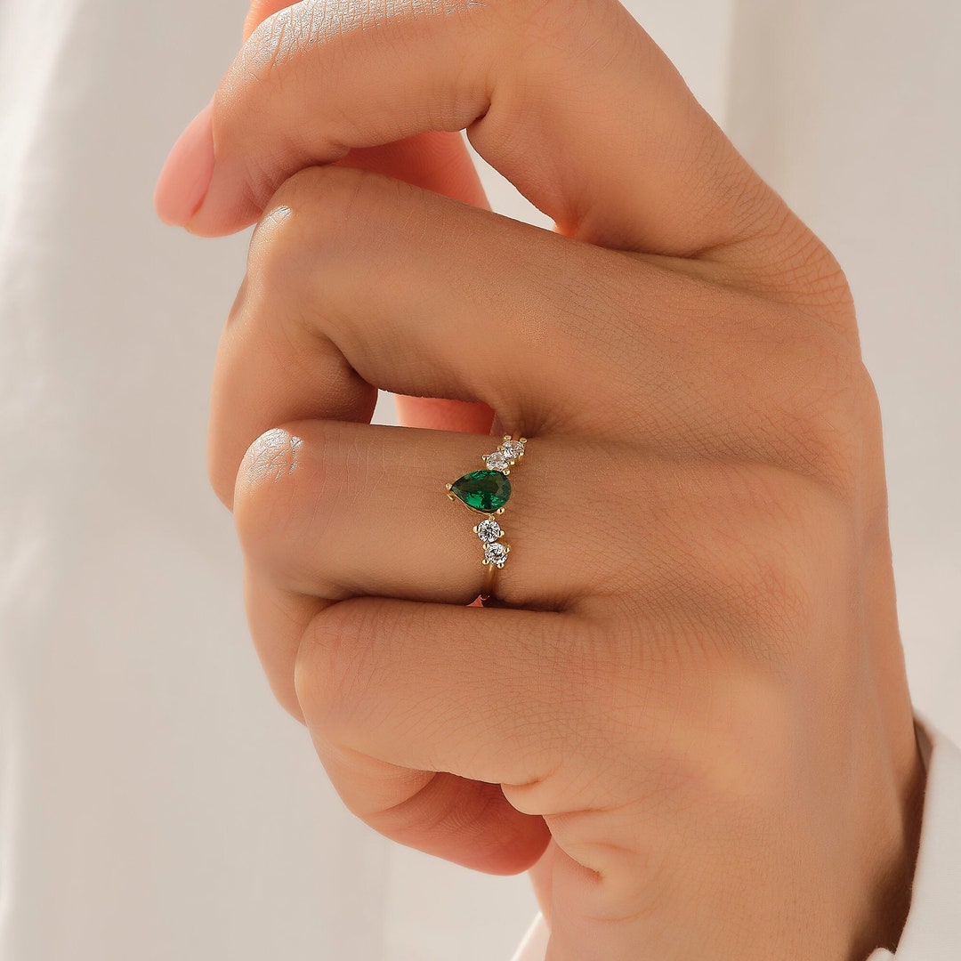 14k Solid Gold Pear Emerald Ring, Teardrop Emerald Engagement Ring for ...