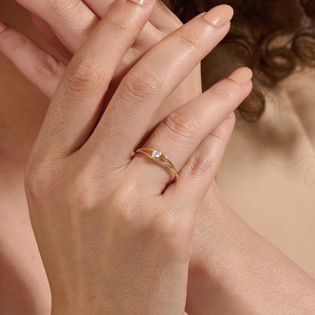 Diamond Promise Ring 14k Gold Split Shank Solitaire Ring - Etsy