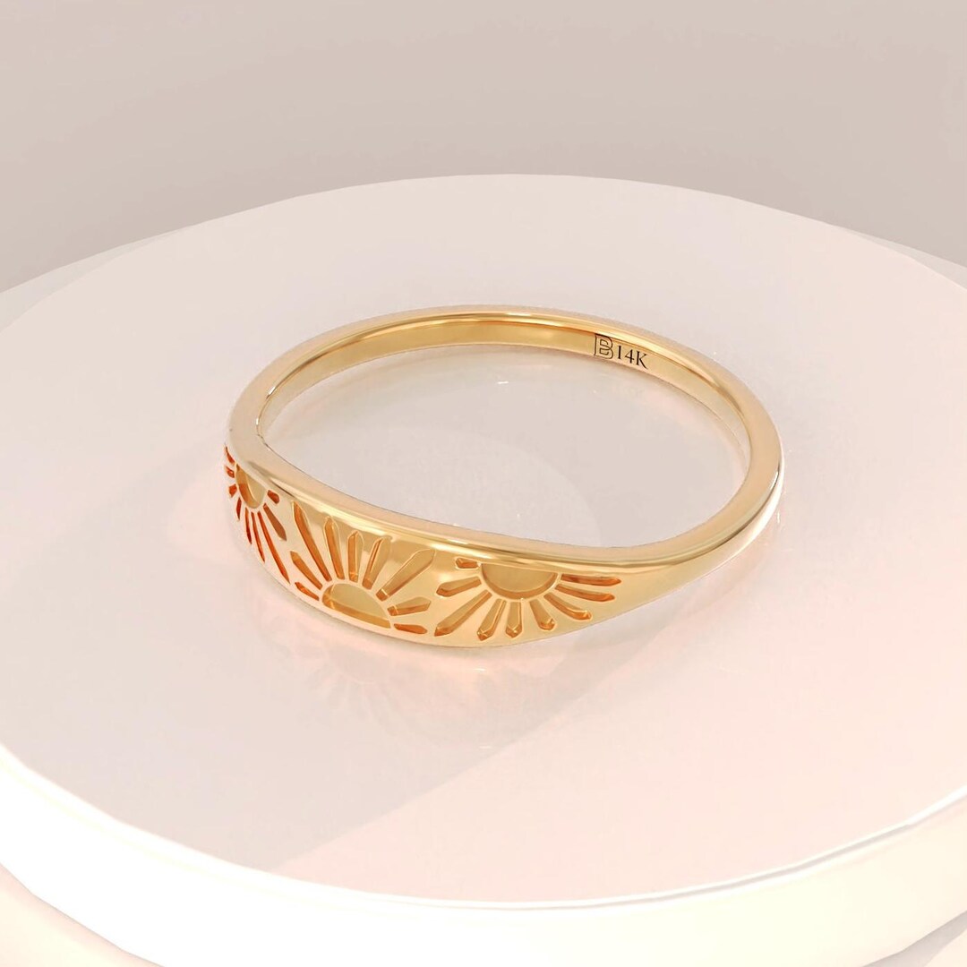 14k Solid Gold Sun Signet Ring, Everyday Minimalist Jewelry for Women ...