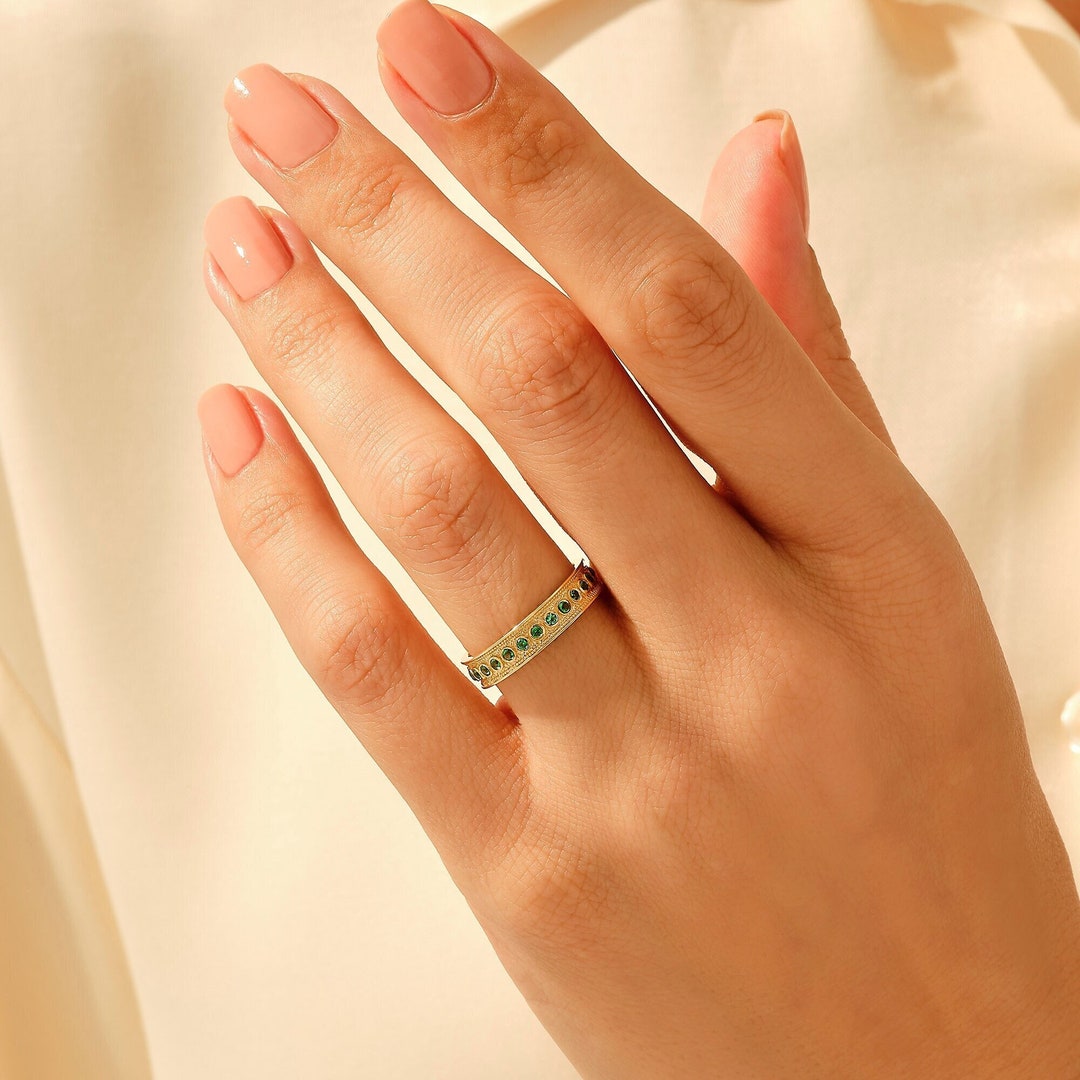 Solid Gold Emerald Wedding Band 14k Gold Vintage Band for Women Dainty ...