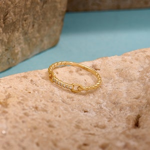 Solid Gold Link Chain Wedding Band, Twisted Rope Chain Ring Women, Real ...