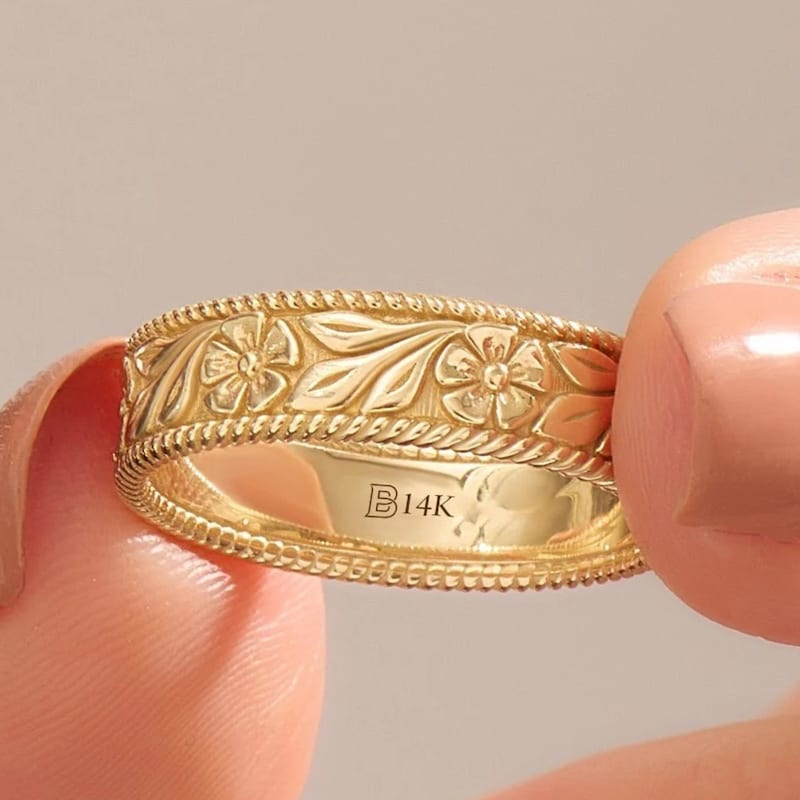 Wide Band Ring Feminine - Etsy