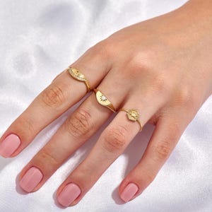 14k Gold Sun Signet Ring, Solid Gold Pinky Ring, Womens Dainty Sunshine ...