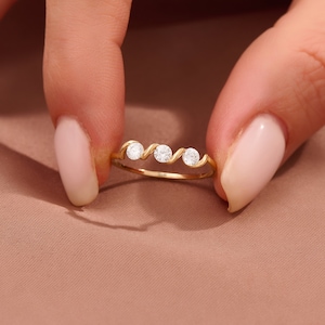 Three Stone Wedding Band,solid Gold Stacking Rings for Women,14k Gold Dainty Trilogy Cubic ...