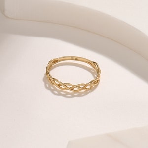 14k Solid Gold Celtic Knot Ring – Irish Wedding Band, Dainty Braided Stacking Ring for Women ...