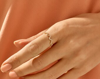 Gold Zigzag Ring | Etsy