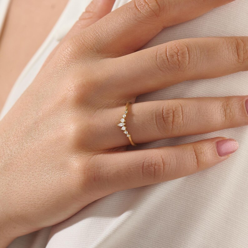 Curved Wedding Band, Solid Gold Tiara Wedding Ring, Contour Ring ...