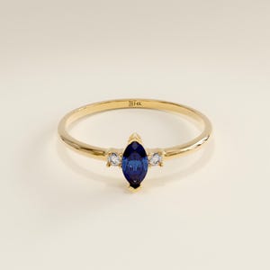 Solid Gold Sapphire Ring, 14k Gold Blue Engagement Ring for Women ...