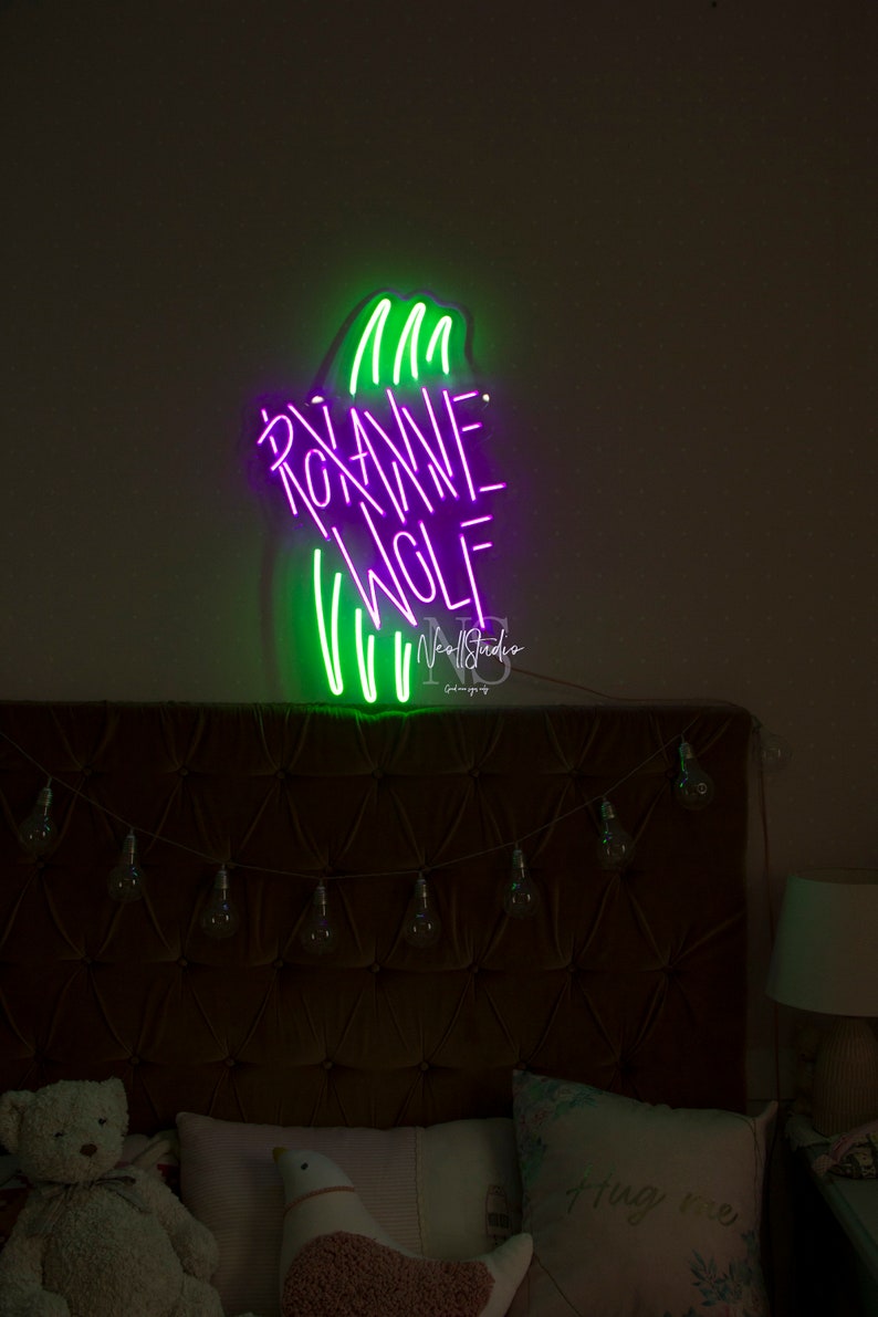 Roxanne Wolf FNAF Security Breach - LED Neon Sign, Custom Neon, Neon ...