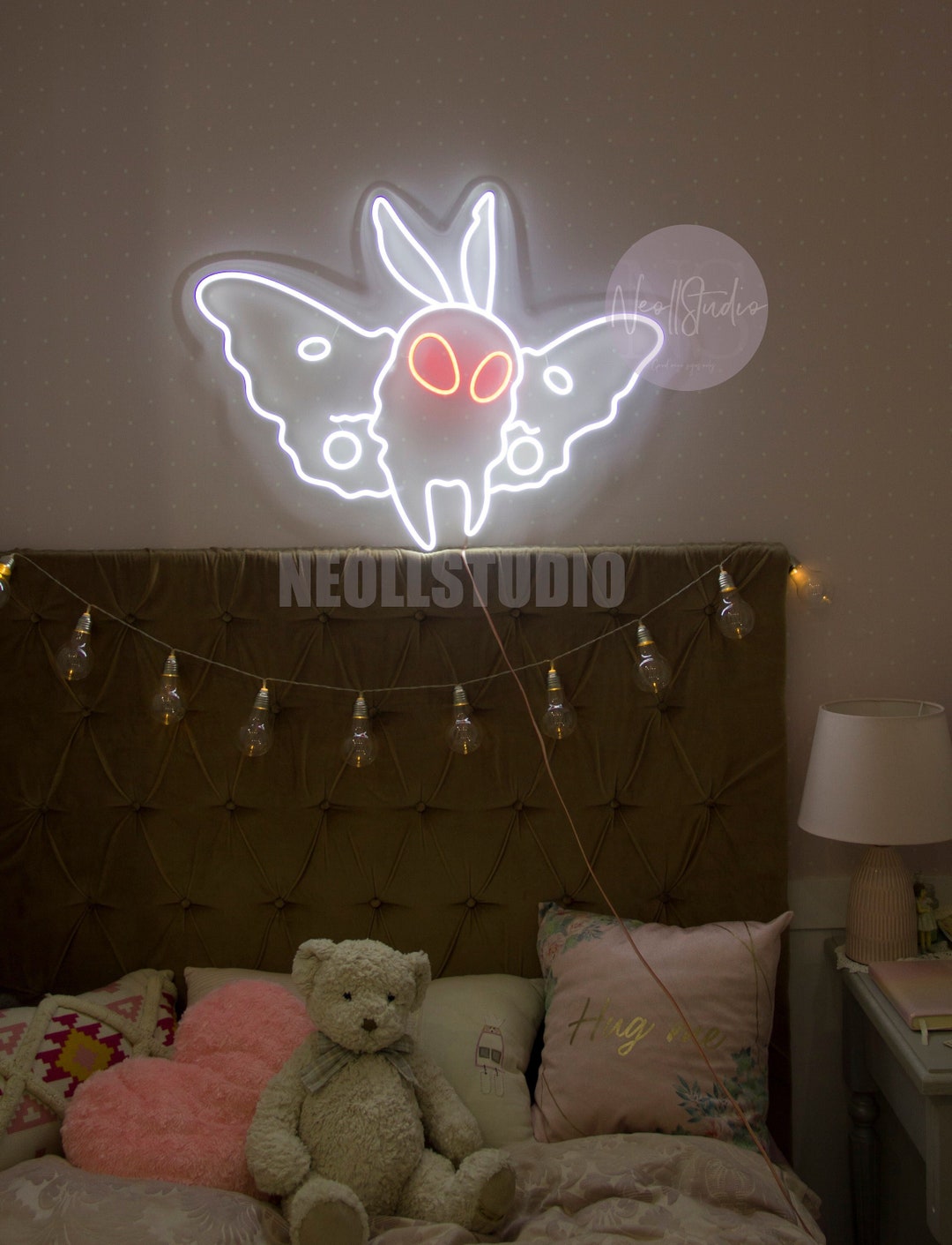 MOTHMAN CRYPTIDS Mystic Character - LED Neon Sign, Custom Neon, Neon ...